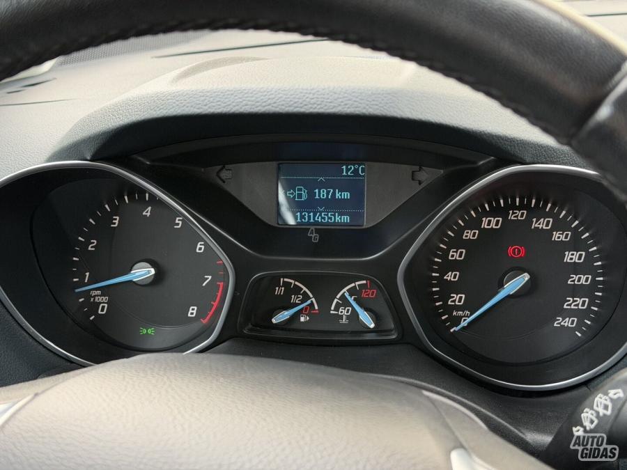 Ford C-Max 2014 in Kretinga, with an engine capacity of 1.00 L and mileage of 131 thousand km for 5200 €, photo 13 on AUTOMOTO.COM.LV