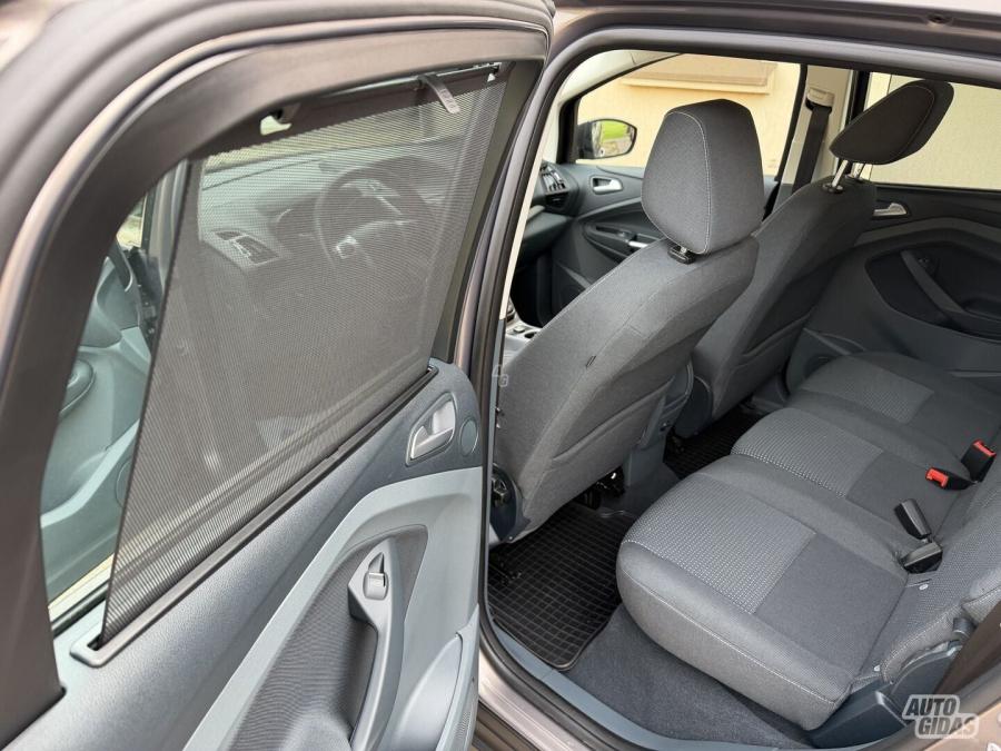 Ford C-Max 2014 in Kretinga, with an engine capacity of 1.00 L and mileage of 131 thousand km for 5200 €, photo 26 on AUTOMOTO.COM.LV