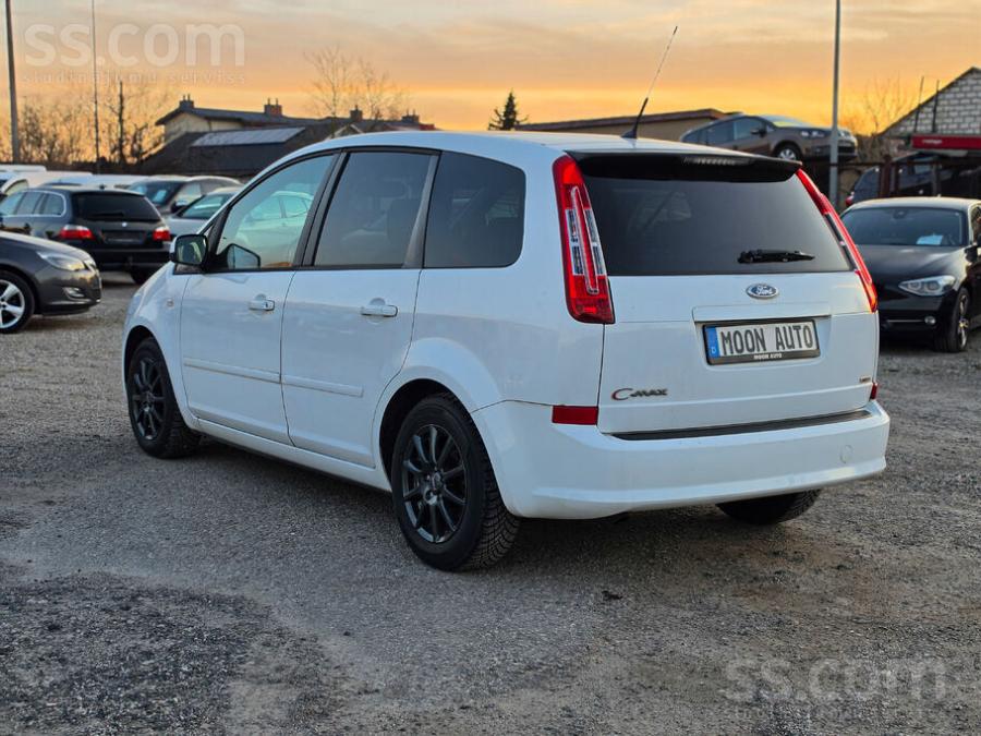 Balts Ford C-Max 2009 Liepāja, ar dzinēja tilpumu 1.60 L un nobraukumu 130 tūkst. km par 3390 €, foto 9 vietnē AUTOMOTO.COM.LV