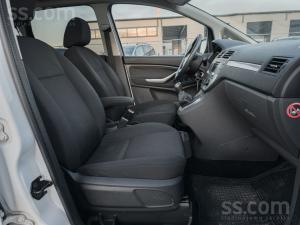 Balts Ford C-Max 2009 Liepāja, ar dzinēja tilpumu 1.60 L un nobraukumu 130 tūkst. km par 3390 €, foto 16 vietnē AUTOMOTO.COM.LV