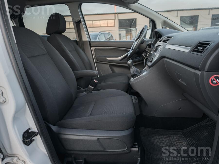 Balts Ford C-Max 2009 Liepāja, ar dzinēja tilpumu 1.60 L un nobraukumu 130 tūkst. km par 3390 €, foto 16 vietnē AUTOMOTO.COM.LV