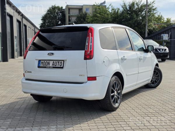 Ford C-Max 2009 in Liepaja on AUTOMOTO.COM.LV White Ford C-Max 2009 in Liepaja, with an engine capacity of 1.60 L and mileage of 130 thousand km for 3190 €, photo 3 on AUTOMOTO.COM.LV