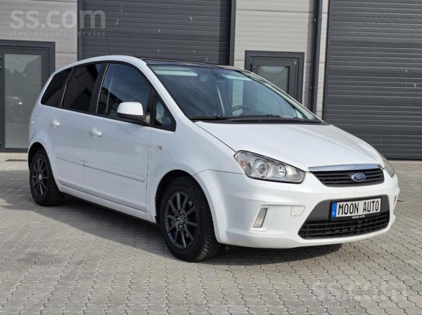 Ford C-Max 2009 in Liepaja on AUTOMOTO.COM.LV White Ford C-Max 2009 in Liepaja, with an engine capacity of 1.60 L and mileage of 130 thousand km for 3190 €, photo 5 on AUTOMOTO.COM.LV
