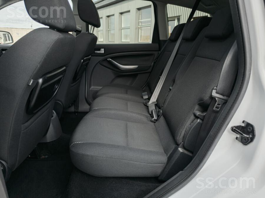 Balts Ford C-Max 2009 Liepāja, ar dzinēja tilpumu 1.60 L un nobraukumu 130 tūkst. km par 3190 €, foto 12 vietnē AUTOMOTO.COM.LV