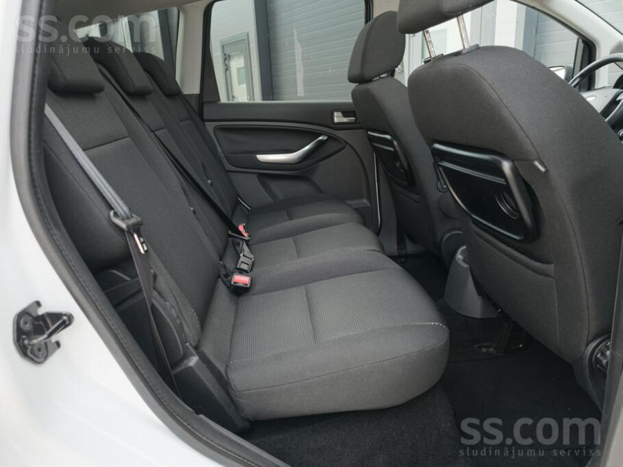 Balts Ford C-Max 2009 Liepāja, ar dzinēja tilpumu 1.60 L un nobraukumu 130 tūkst. km par 3190 €, foto 13 vietnē AUTOMOTO.COM.LV