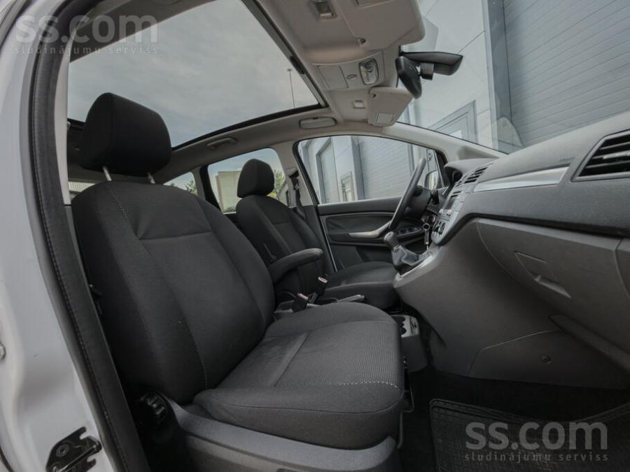 Balts Ford C-Max 2009 Liepāja, ar dzinēja tilpumu 1.60 L un nobraukumu 130 tūkst. km par 3190 €, foto 16 vietnē AUTOMOTO.COM.LV