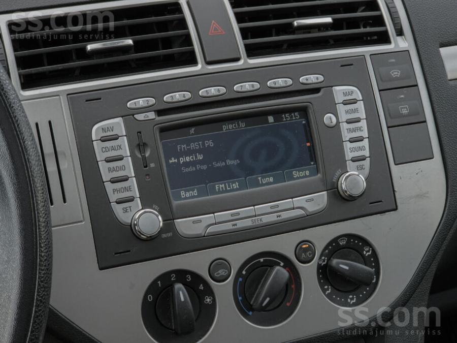 Balts Ford C-Max 2009 Liepāja, ar dzinēja tilpumu 1.60 L un nobraukumu 130 tūkst. km par 3190 €, foto 20 vietnē AUTOMOTO.COM.LV