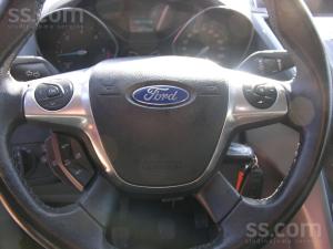 White Ford C-Max 2011 in Riga, with an engine capacity of 1.60 L and mileage of 0 thousand km for 3990 €, photo 12 on AUTOMOTO.COM.LV
