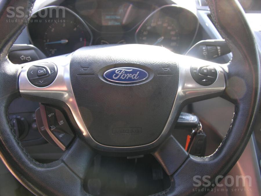 White Ford C-Max 2011 in Riga, with an engine capacity of 1.60 L and mileage of 0 thousand km for 3990 €, photo 12 on AUTOMOTO.COM.LV