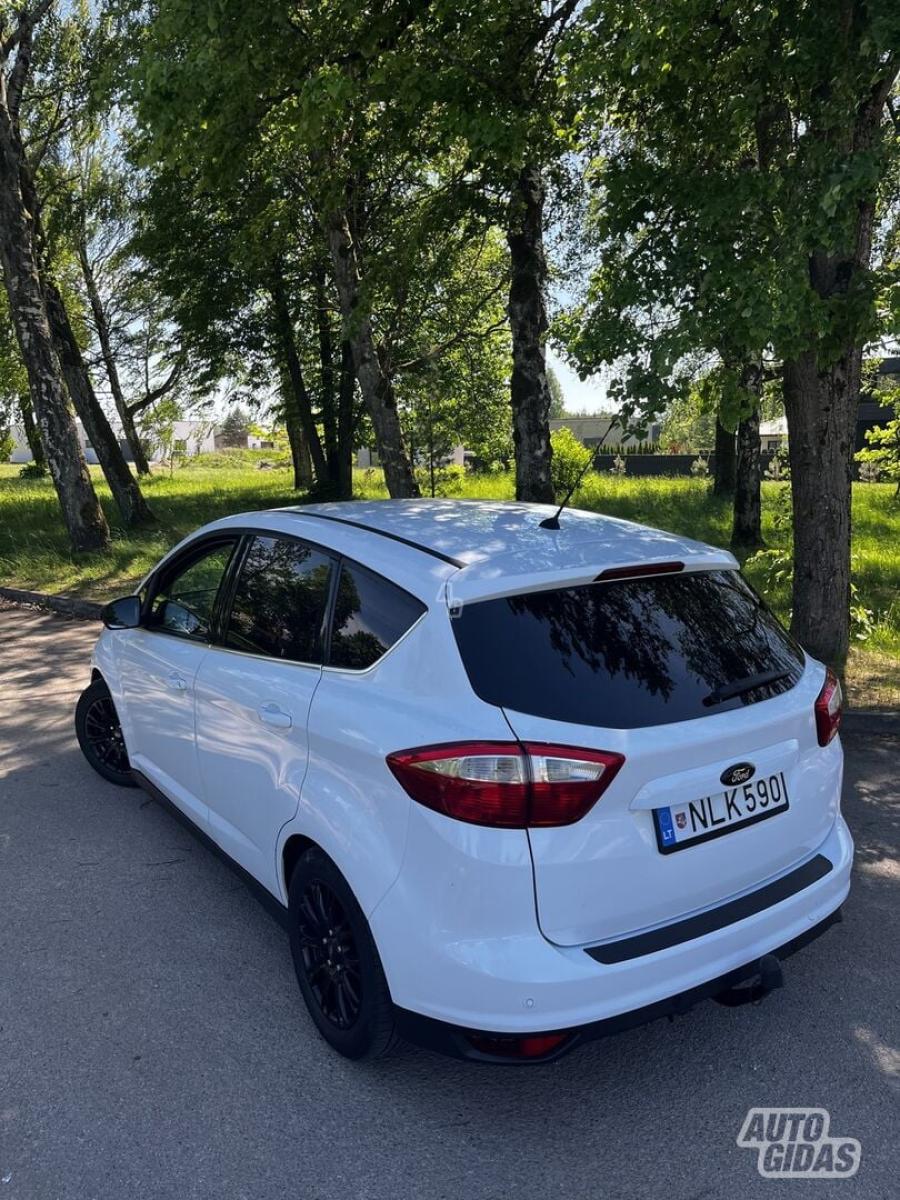 White Ford C-Max 2012 in Taurage, with an engine capacity of 2.00 L and mileage of 244 thousand km for 4250 €, photo 6 on AUTOMOTO.COM.LV