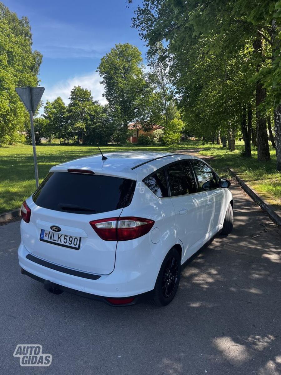 White Ford C-Max 2012 in Taurage, with an engine capacity of 2.00 L and mileage of 244 thousand km for 4250 €, photo 8 on AUTOMOTO.COM.LV