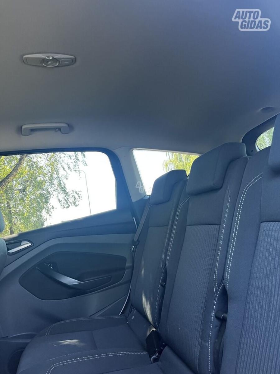 White Ford C-Max 2012 in Taurage, with an engine capacity of 2.00 L and mileage of 244 thousand km for 4250 €, photo 13 on AUTOMOTO.COM.LV