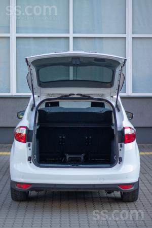 Balts Ford C-Max 2012 Rīga, ar dzinēja tilpumu 2.00 L un nobraukumu 175 tūkst. km par 5550 €, foto 8 vietnē AUTOMOTO.COM.LV