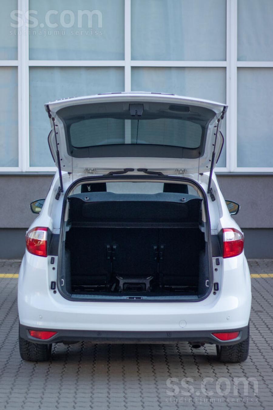 Balts Ford C-Max 2012 Rīga, ar dzinēja tilpumu 2.00 L un nobraukumu 175 tūkst. km par 5550 €, foto 8 vietnē AUTOMOTO.COM.LV