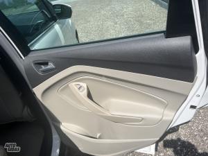 White Ford C-Max 2013 in Vilnius, with an engine capacity of 2.00 L and mileage of 175 thousand km for 4500 €, photo 10 on AUTOMOTO.COM.LV