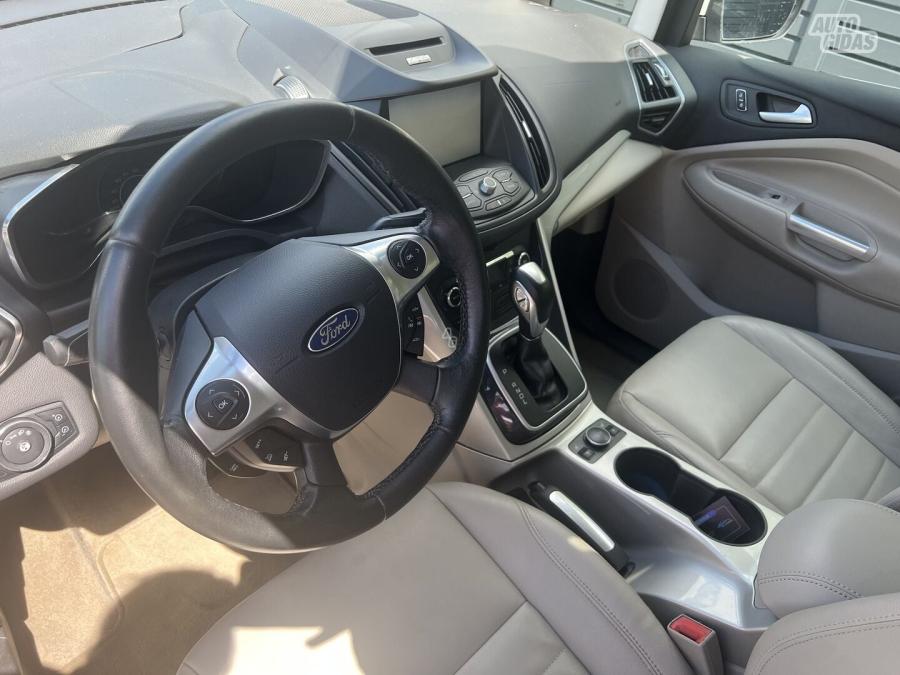White Ford C-Max 2013 in Vilnius, with an engine capacity of 2.00 L and mileage of 175 thousand km for 4500 €, photo 18 on AUTOMOTO.COM.LV