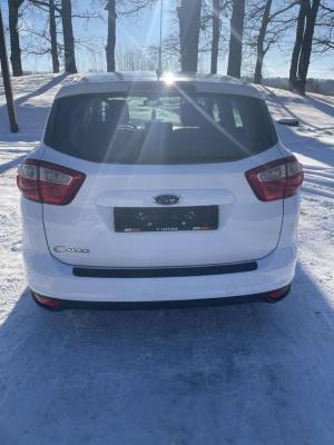 White Ford C-Max 2014 in Jurbarkas, with an engine capacity of 1.56 L and mileage of 253 thousand km for 3900 €, photo 16 on AUTOMOTO.COM.LV