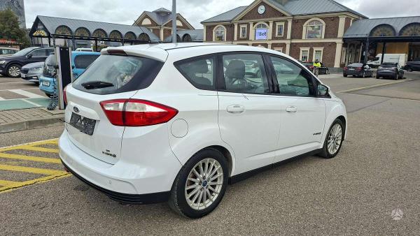 Balts Ford C-Max 2014 Kauņa, ar dzinēja tilpumu 2.00 L un nobraukumu 270 tūkst. km par 4800 €, foto 9 vietnē AUTOMOTO.COM.LV