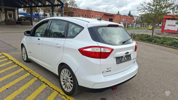Balts Ford C-Max 2014 Kauņa, ar dzinēja tilpumu 2.00 L un nobraukumu 270 tūkst. km par 4800 €, foto 11 vietnē AUTOMOTO.COM.LV