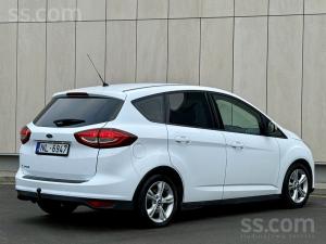 White Ford C-Max 2015 in Riga, with an engine capacity of 1.50 L and mileage of 283 thousand km for 3950 €, photo 8 on AUTOMOTO.COM.LV