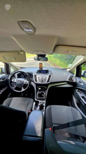 White Ford C-Max 2015 in Kretinga, with an engine capacity of 1.60 L and mileage of 255 thousand km for 3150 €, photo 15 on AUTOMOTO.COM.LV