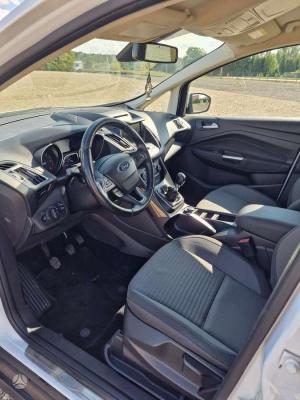 White Ford C-Max 2015 in Taurage, with an engine capacity of 1.50 L and mileage of 260 thousand km for 4700 €, photo 11 on AUTOMOTO.COM.LV
