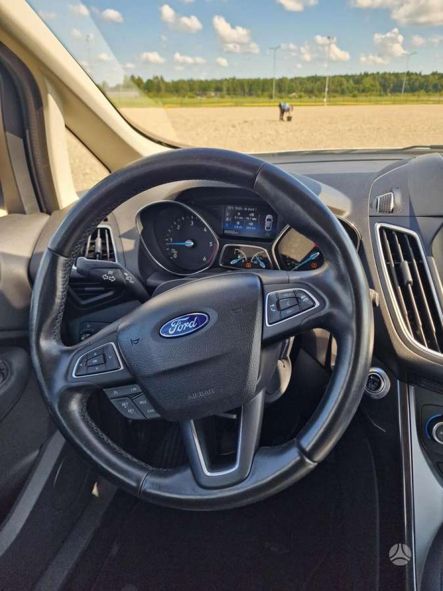 White Ford C-Max 2015 in Taurage, with an engine capacity of 1.50 L and mileage of 260 thousand km for 4700 €, photo 20 on AUTOMOTO.COM.LV
