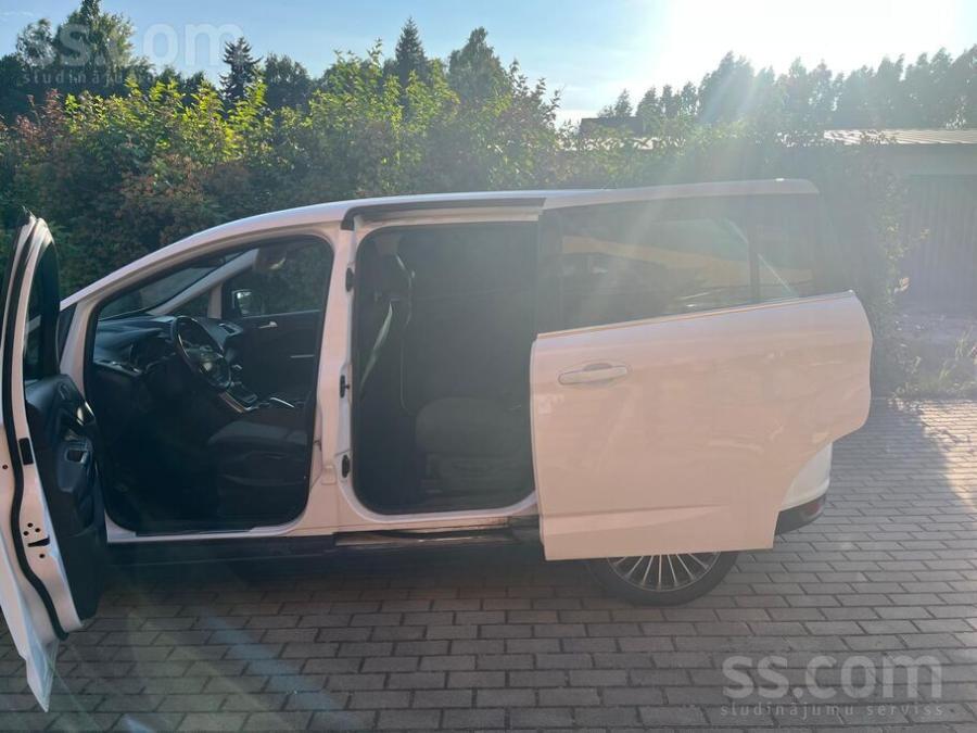 Balts Ford C-Max 2017 Rēzekne, ar dzinēja tilpumu 2.00 L un nobraukumu 200 tūkst. km par 7000 €, foto 4 vietnē AUTOMOTO.COM.LV