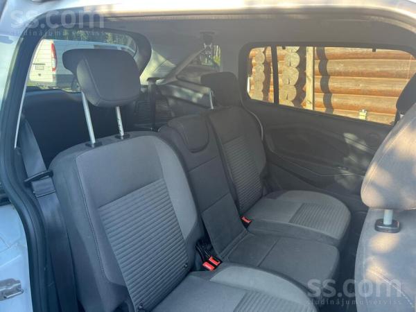 Balts Ford C-Max 2017 Rēzekne, ar dzinēja tilpumu 2.00 L un nobraukumu 200 tūkst. km par 7000 €, foto 7 vietnē AUTOMOTO.COM.LV
