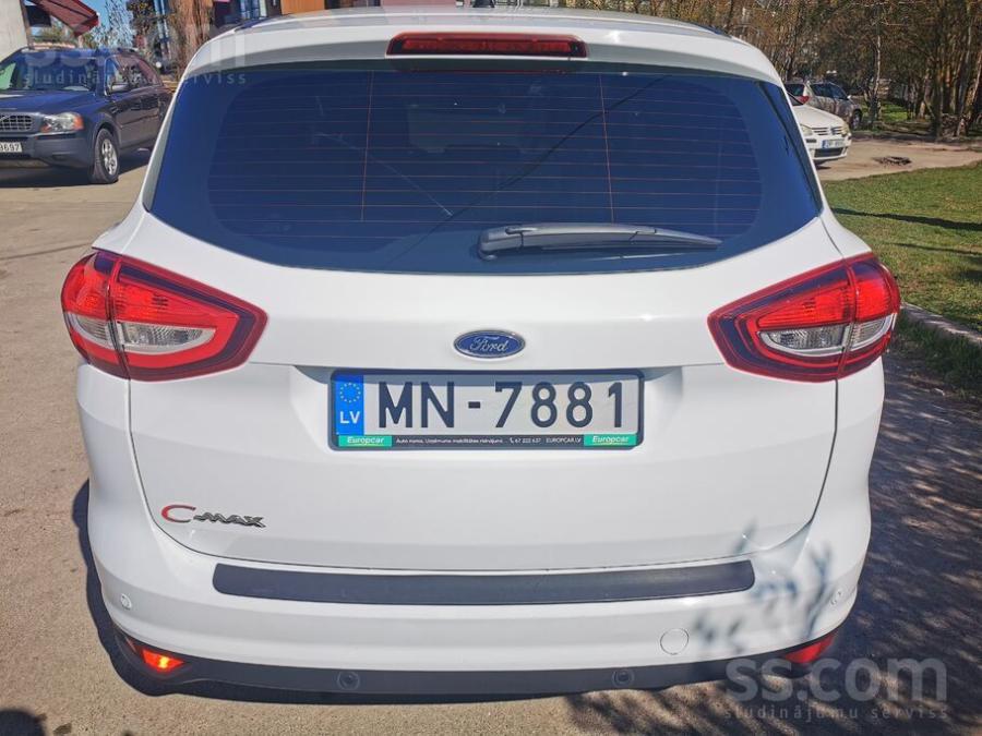 Balts Ford C-Max 2017 Rīga, ar dzinēja tilpumu 1.50 L un nobraukumu 230 tūkst. km par 5000 €, foto 5 vietnē AUTOMOTO.COM.LV