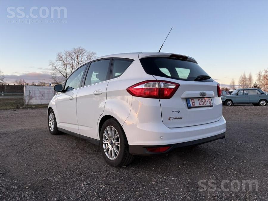 White Ford C-Max 2011 in Daugavpils, with an engine capacity of 1.60 L and mileage of 327 thousand km for 3950 €, photo 3 on AUTOMOTO.COM.LV