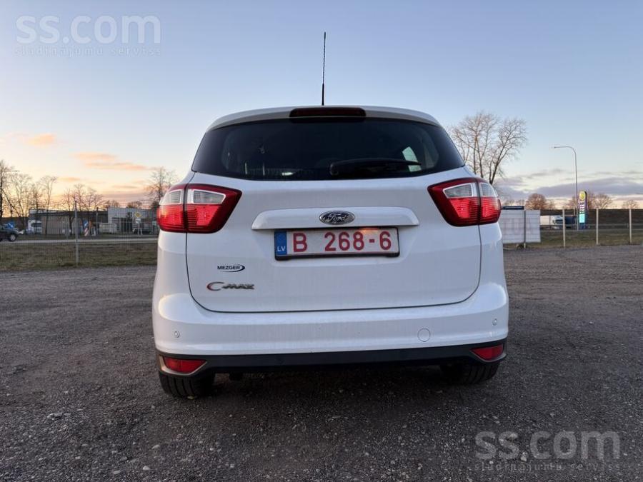 White Ford C-Max 2011 in Daugavpils, with an engine capacity of 1.60 L and mileage of 327 thousand km for 3950 €, photo 4 on AUTOMOTO.COM.LV