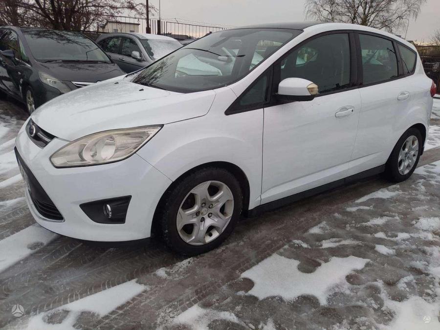 Balts Ford C-Max 2011 Panevēža, ar dzinēja tilpumu 1.56 L un nobraukumu 237 tūkst. km par 3900 €, foto 7 vietnē AUTOMOTO.COM.LV