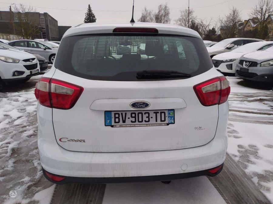 Balts Ford C-Max 2011 Panevēža, ar dzinēja tilpumu 1.56 L un nobraukumu 237 tūkst. km par 3900 €, foto 10 vietnē AUTOMOTO.COM.LV