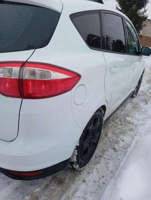 Balts Ford C-Max 2011 Kauņa, ar dzinēja tilpumu 1.56 L un nobraukumu 329 tūkst. km par 2999 €, foto 6 vietnē AUTOMOTO.COM.LV