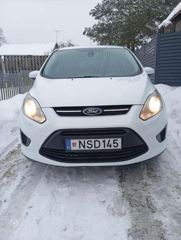 White Ford C-Max 2011 in Kaunas, with an engine capacity of 1.56 L and mileage of 329 thousand km for 2999 €, photo 8 on AUTOMOTO.COM.LV