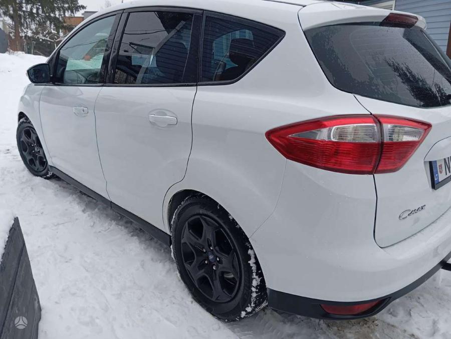 Balts Ford C-Max 2011 Kauņa, ar dzinēja tilpumu 1.56 L un nobraukumu 329 tūkst. km par 2999 €, foto 10 vietnē AUTOMOTO.COM.LV