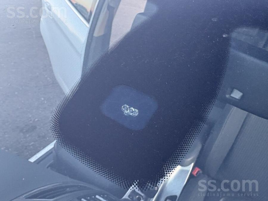 Balts Ford C-Max 2011 Daugavpils, ar dzinēja tilpumu 1.60 L un nobraukumu 327 tūkst. km par 3950 €, foto 28 vietnē AUTOMOTO.COM.LV