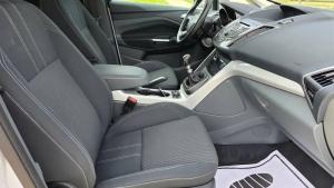 White Ford C-Max 2011 in Riga, with an engine capacity of 1.60 L and mileage of 216 thousand km for 5500 €, photo 20 on AUTOMOTO.COM.LV