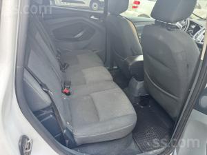White Ford C-Max 2011 in Jelgava, with an engine capacity of 1.60 L and mileage of 346 thousand km for 2950 €, photo 8 on AUTOMOTO.COM.LV