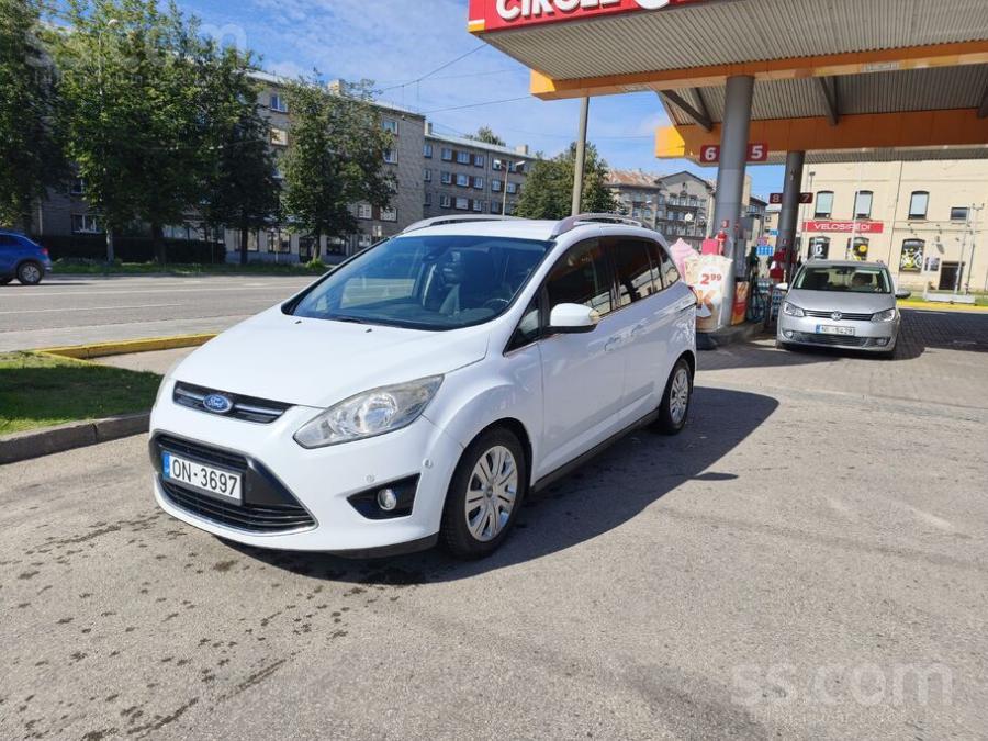 White Ford C-Max 2011 in Riga, with an engine capacity of 2.00 L and mileage of 0 thousand km for 2900 €, photo 4 on AUTOMOTO.COM.LV