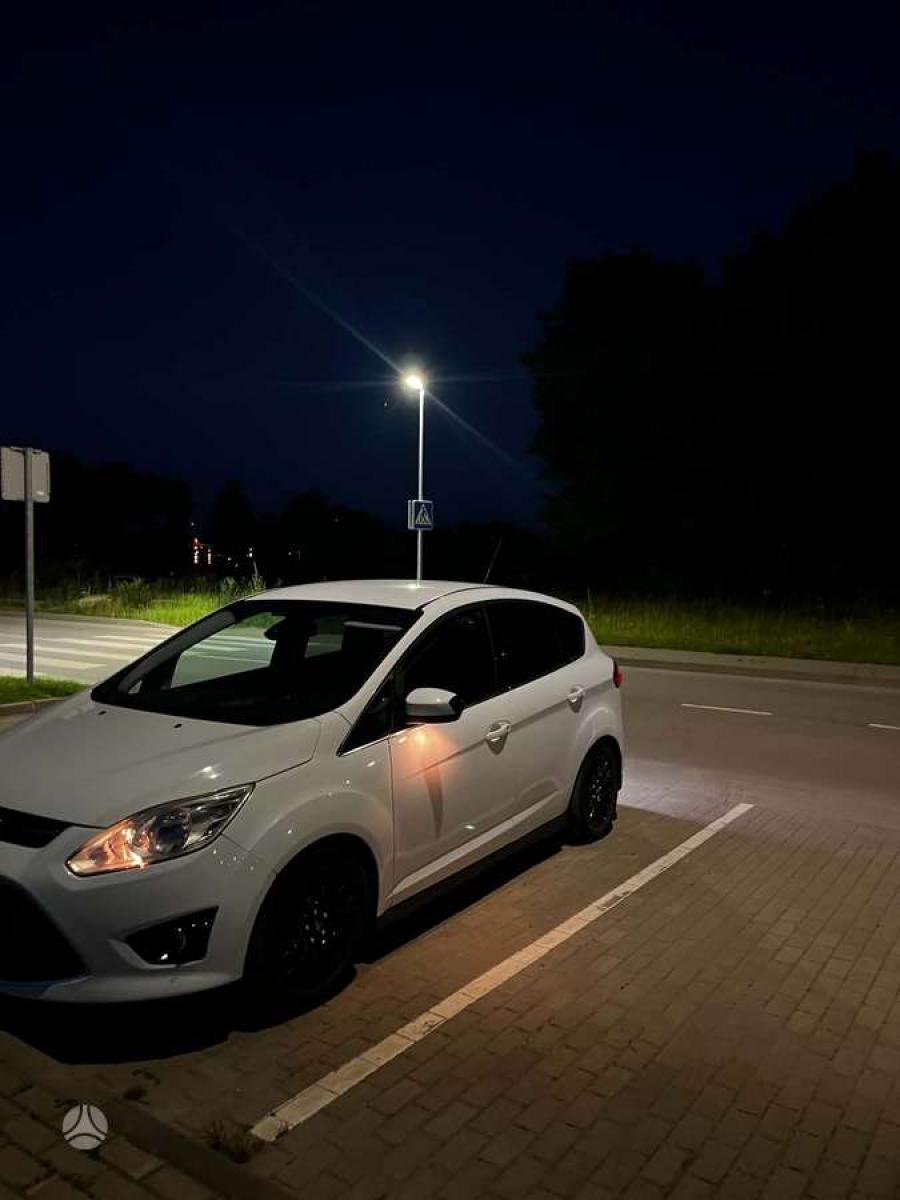 Balts Ford C-Max 2012 Tauragė, ar dzinēja tilpumu 2.00 L un nobraukumu 246 tūkst. km par 3850 €, foto 3 vietnē AUTOMOTO.COM.LV