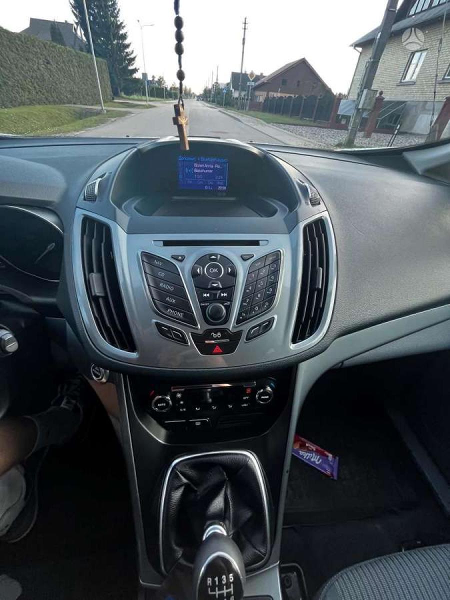 Balts Ford C-Max 2012 Tauragė, ar dzinēja tilpumu 2.00 L un nobraukumu 246 tūkst. km par 3850 €, foto 15 vietnē AUTOMOTO.COM.LV