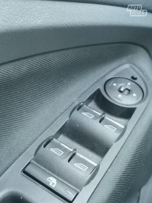 Balts Ford C-Max 2013 Alīta, ar dzinēja tilpumu 1.60 L un nobraukumu 318 tūkst. km par 2890 €, foto 8 vietnē AUTOMOTO.COM.LV