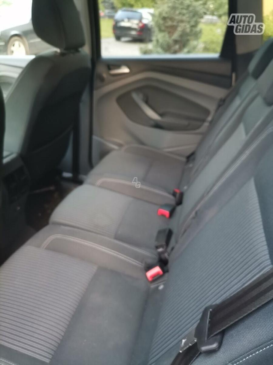 Balts Ford C-Max 2013 Alīta, ar dzinēja tilpumu 1.60 L un nobraukumu 318 tūkst. km par 2890 €, foto 9 vietnē AUTOMOTO.COM.LV