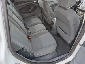 White Ford C-Max 2013 in Riga, with an engine capacity of 1.00 L and mileage of 162 thousand km for 4700 €, photo 5 on AUTOMOTO.COM.LV