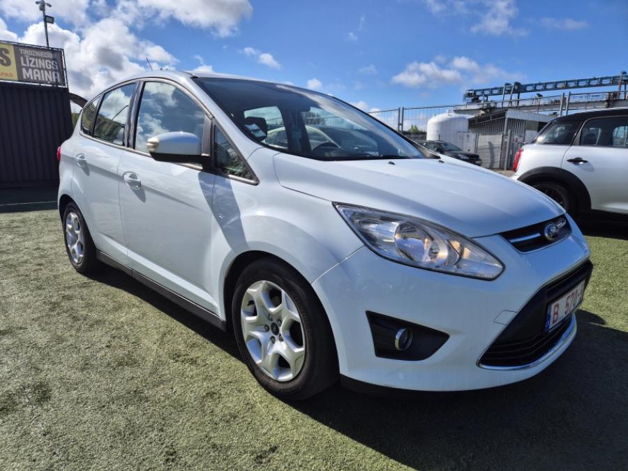 White Ford C-Max 2013 in Riga, with an engine capacity of 1.00 L and mileage of 162 thousand km for 4700 €, photo 16 on AUTOMOTO.COM.LV