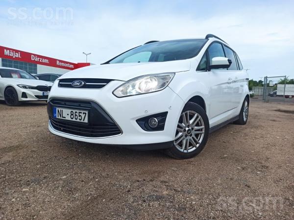 White Ford C-Max 2013 in Daugavpils, with an engine capacity of 2.00 L and mileage of 0 thousand km for 4200 €, photo 1 on AUTOMOTO.COM.LV