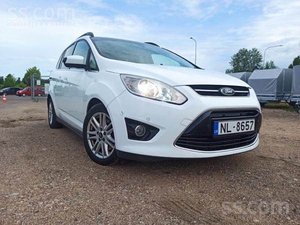 White Ford C-Max 2013 in Daugavpils, with an engine capacity of 2.00 L and mileage of 0 thousand km for 4200 €, photo 2 on AUTOMOTO.COM.LV