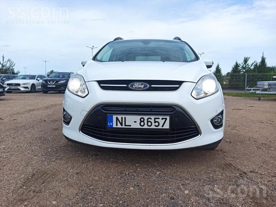 Balts Ford C-Max 2013 Daugavpils, ar dzinēja tilpumu 2.00 L un nobraukumu 0 tūkst. km par 4200 €, foto 4 vietnē AUTOMOTO.COM.LV
